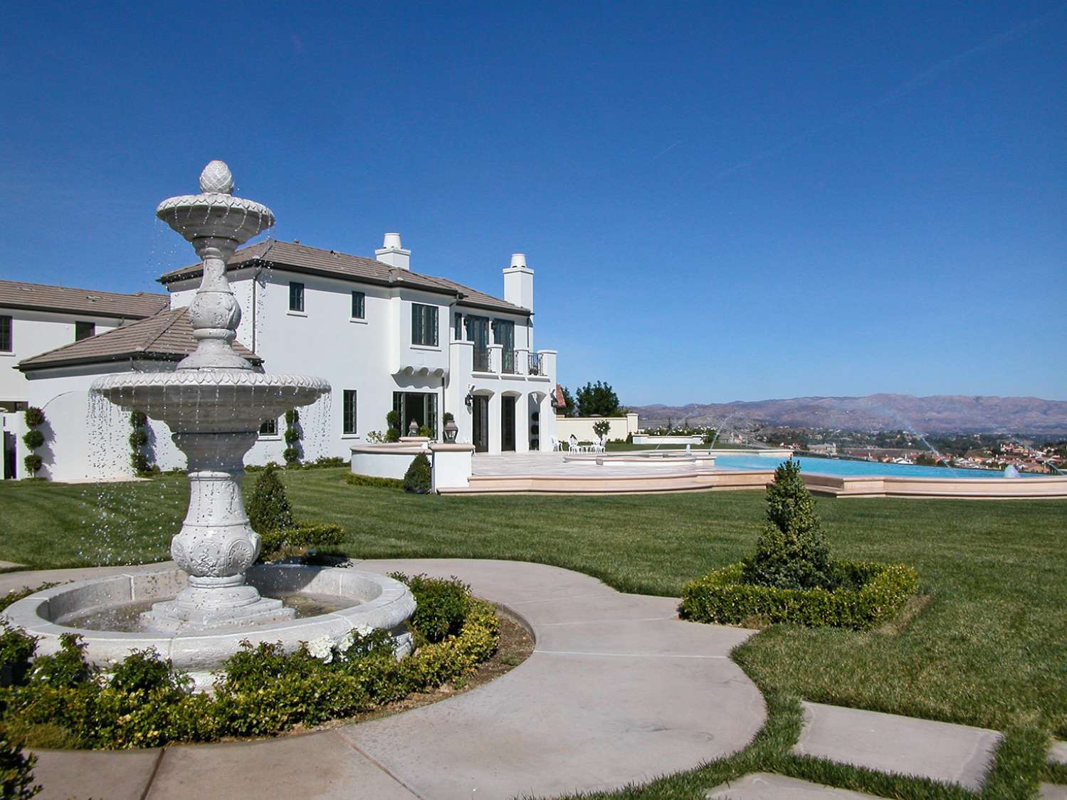 Mansion 99 | Filming and Photography Location | Calabasas