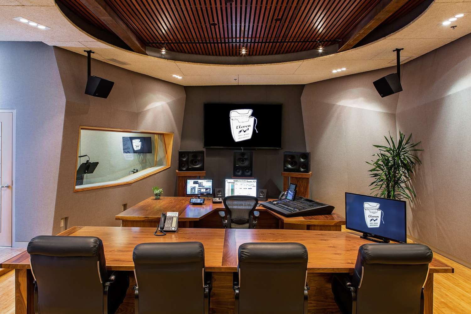 Studio 44 | Filming and Photography Location | Santa Monica