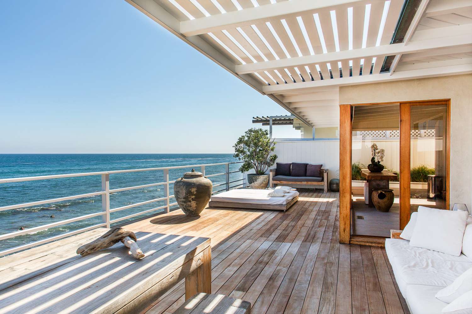 Browse Beach House Photo Shoot & Filming Locations | Location Library ...