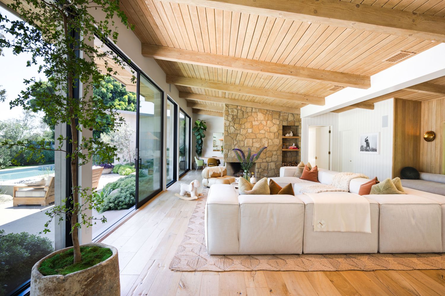 The Pali Woods House | Film At The Pali Woods House located in Pacific ...